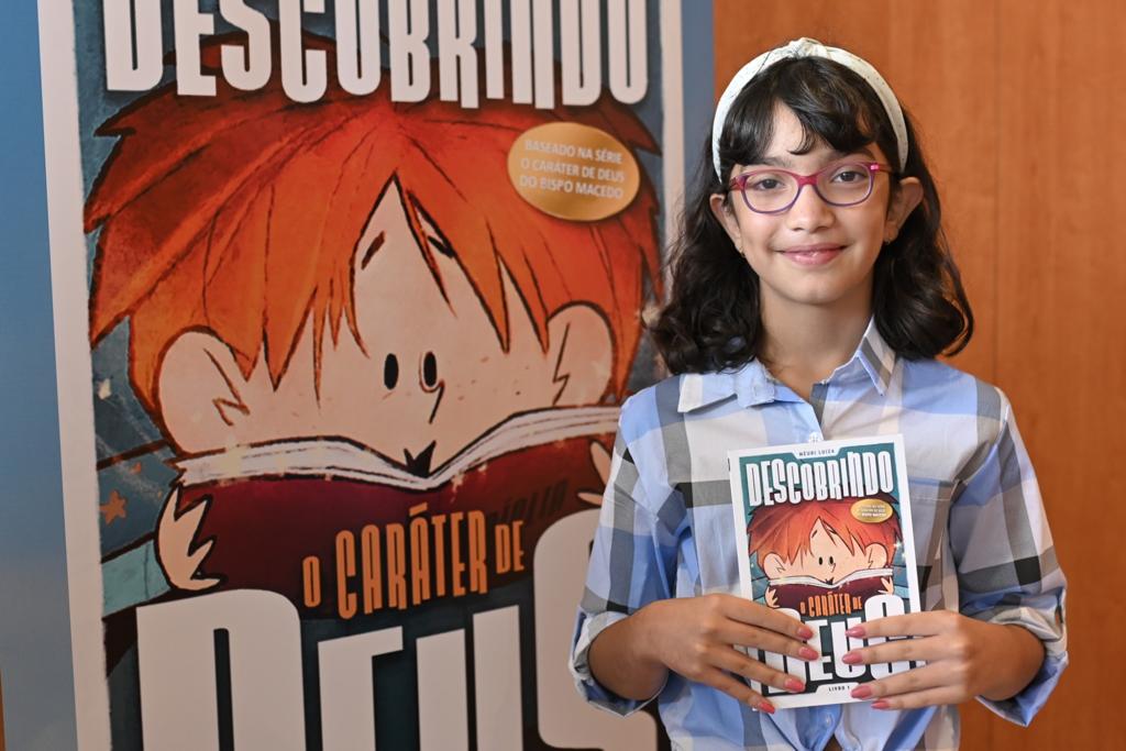 Lançamento do livro infantil “Descobrindo o Caráter de Deus” em ...